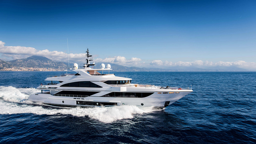 Majesty 140 for sale - Direct owner | Multi awarded superyacht